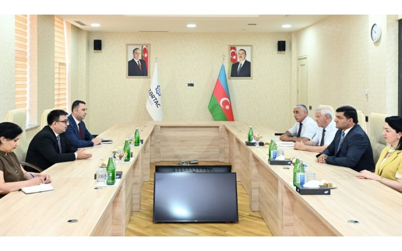 ADPU-nun Quba filialının nümayəndə heyəti AZƏRTAC-da olub FOTO - "İki ...